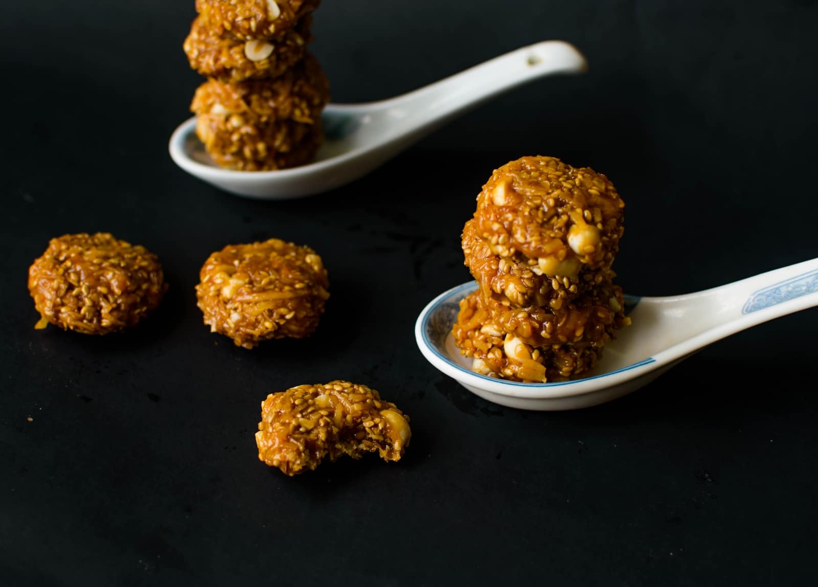 What is Coconut Jaggery and Its Benefit to Our Body?